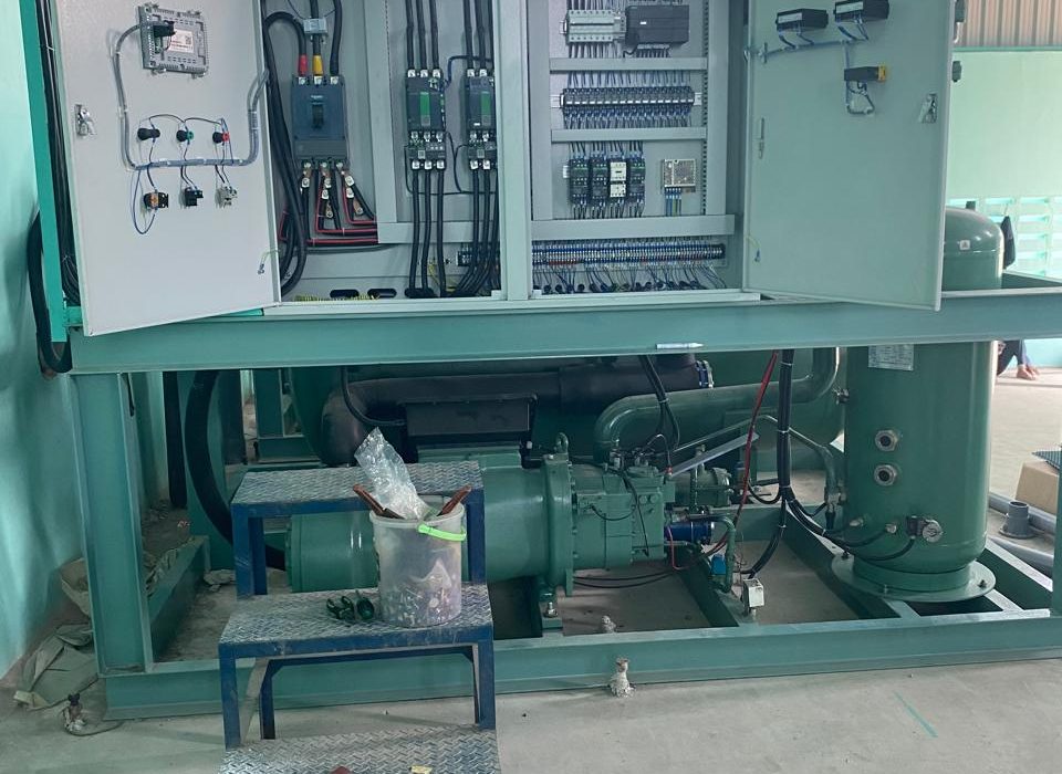 Layanan Chiller Industri- Bravocool